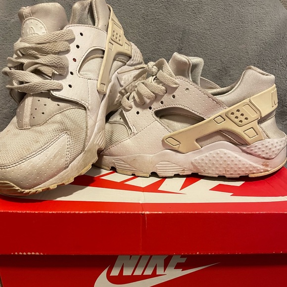 Nike | Shoes | Nike Huraches With Box | Poshmark